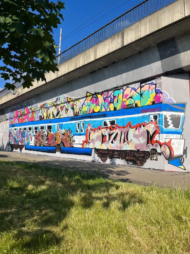 LOOP GRAFFITI JAM 2023 :: GRAFF SHOP